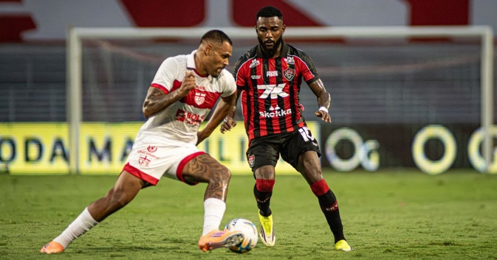 Vitória vence CRB por 4 a 2 e conquista primeiros pontos na Copa do ...